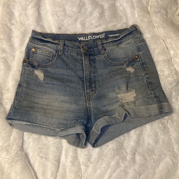 Wallflower | Shorts | Wallflower The Fearless Curvy Super High Rise ...